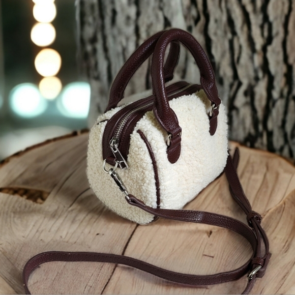 Aspen | Bags | Aspen Sherpa Mini Barrel Betty Yeti Crossbody Bag | Poshmark